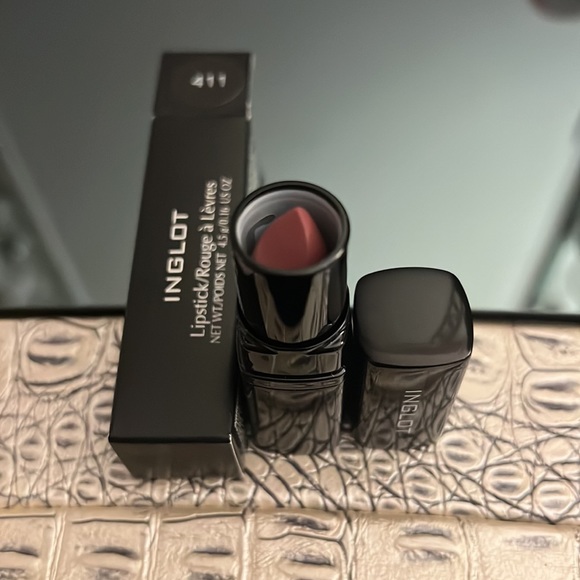 INGLOT | Makeup | Nib Inglot Lipstick In Color 41 | Poshmark